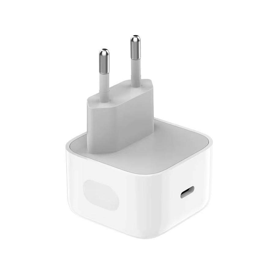 Kucni punjac PD Fast charger 40W za iPhone 17 CE beli bez kabla