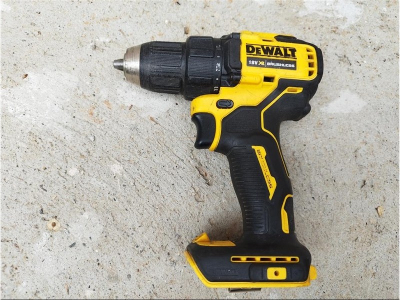 DeWalt DCD708 aku srafilica 18V BL