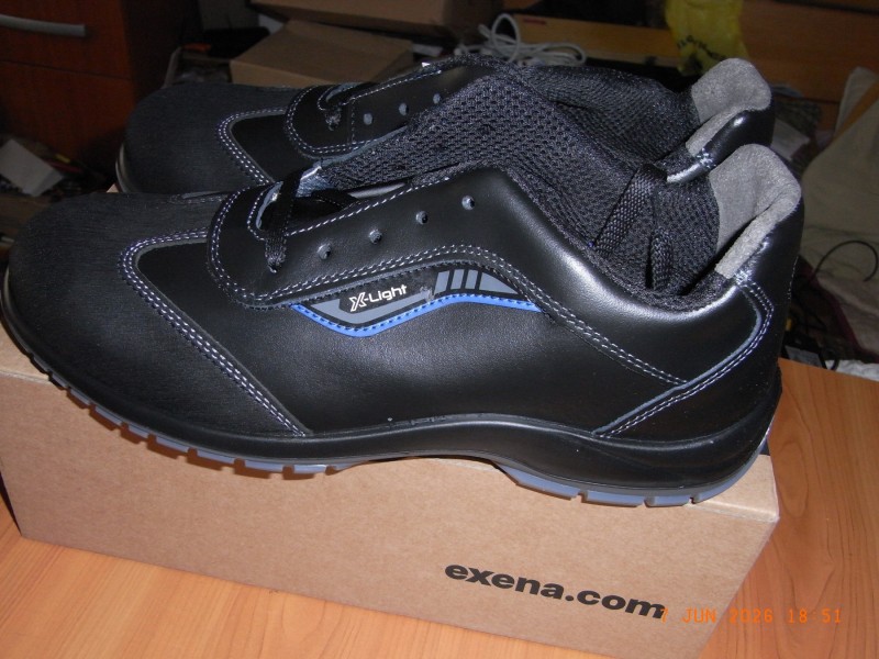 EXENA PARIDE 23-broj 43(28,5cm).