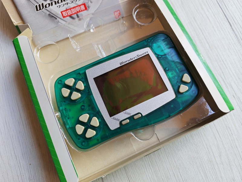 Wonder Swan Skeleton Green