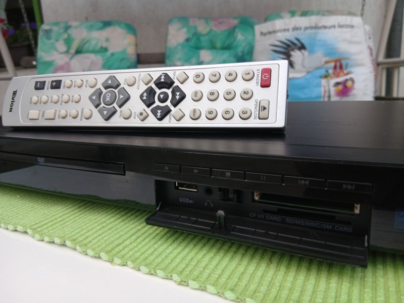 Tevion dvd 2008f