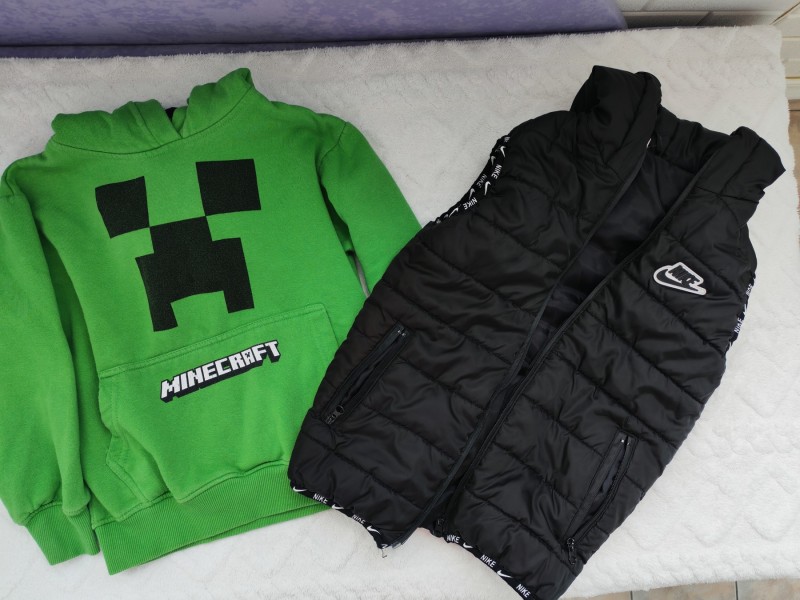 Dukserica Minecraft I prsluk Nike vel. 8