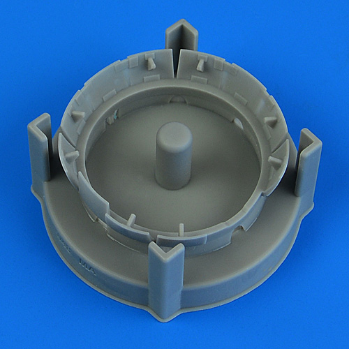 Quickboost 49223 Focke Wulf Fw-190 D-9 - Correct Cowling Flaps OPNEDE Position (for MiniArt kits)