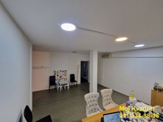 71m² 700€
Beograd, Novi Beograd, Blok 37, Narodnih heroja