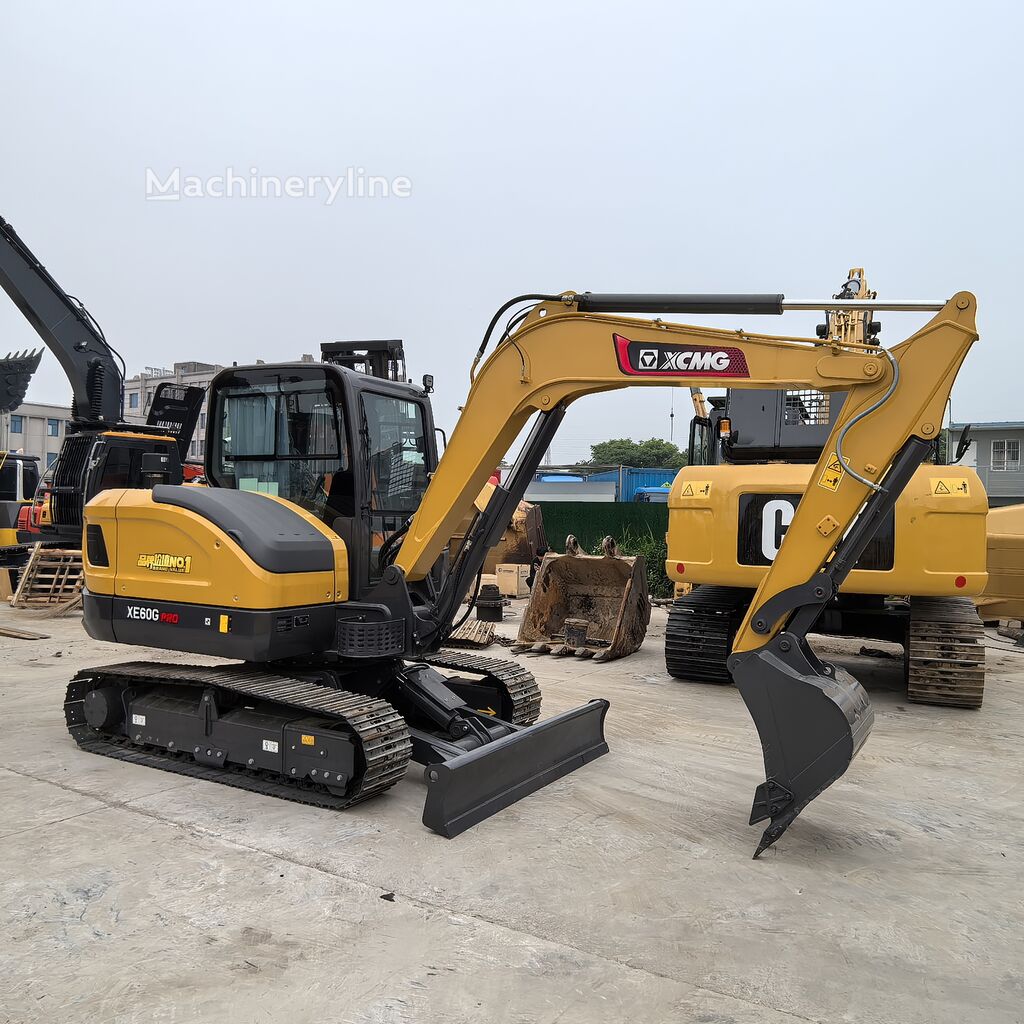 Novi XCMG XE60G pro mini bager
