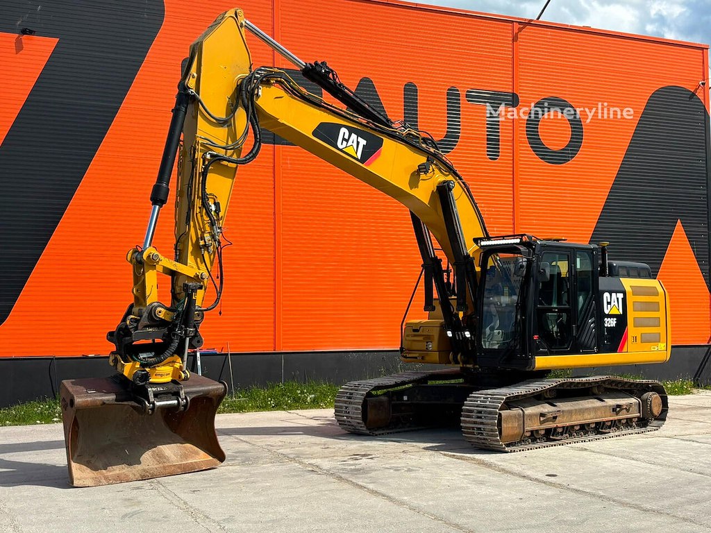 Caterpillar 326 FL 3D / TILTROTATOR / AC / CENTRAL LUBRICATION / AUXILIARY H bager guseničar