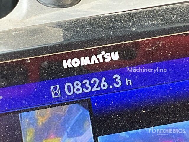 Prodaje se Komatsu PC210LC-11 bager guseničar na aukciji