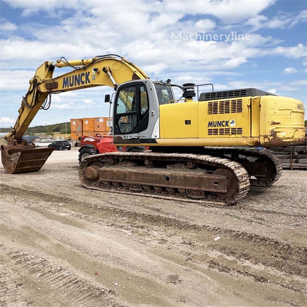 Prodaje se New Holland E485 bager guseničar na aukciji