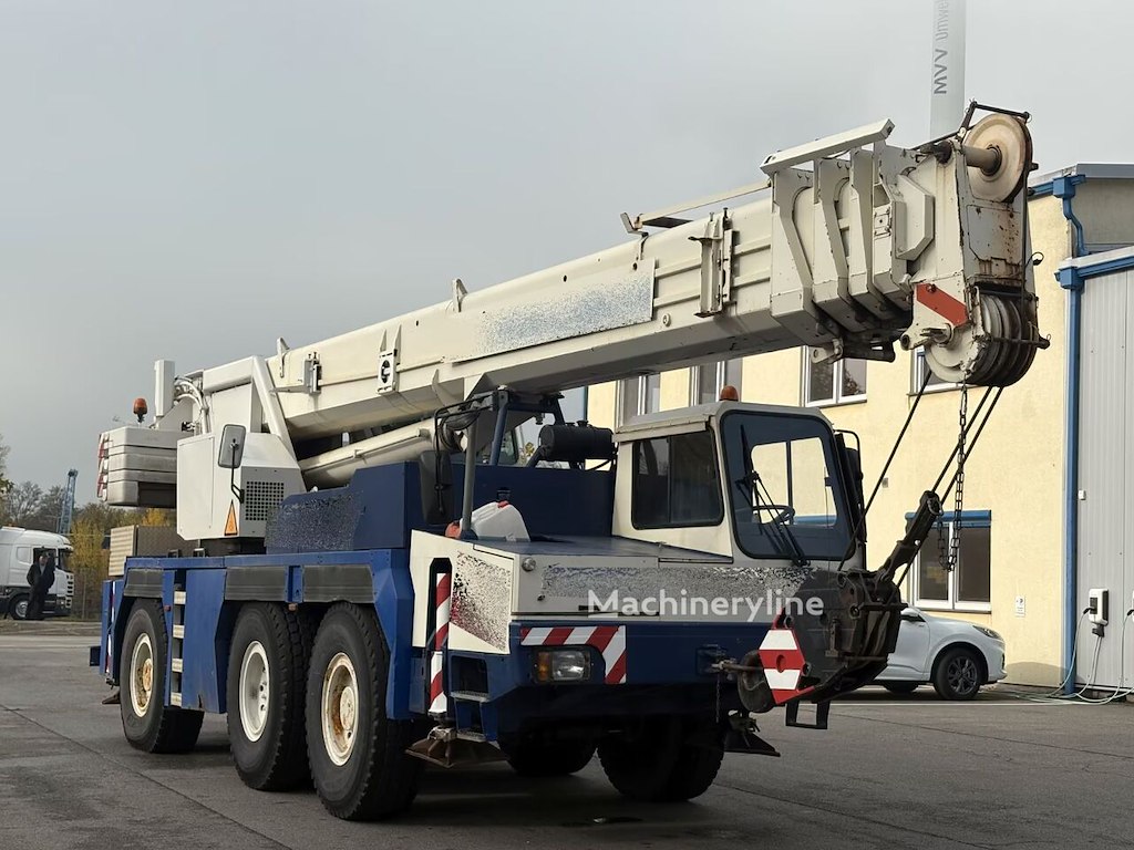 Liebherr TM 1050/1 autodizalica