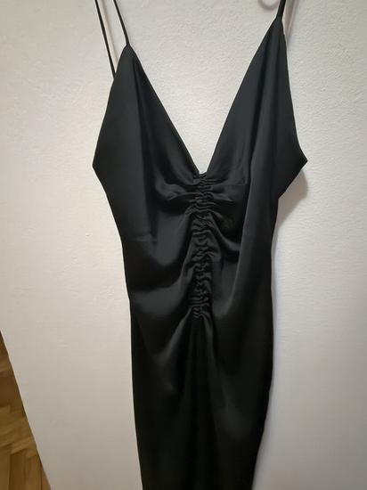 Bershka crna haljina