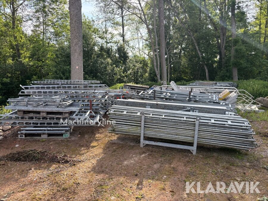 Prodaje se Haki Byggställning / Ställningsmaterial Haki skele na aukciji