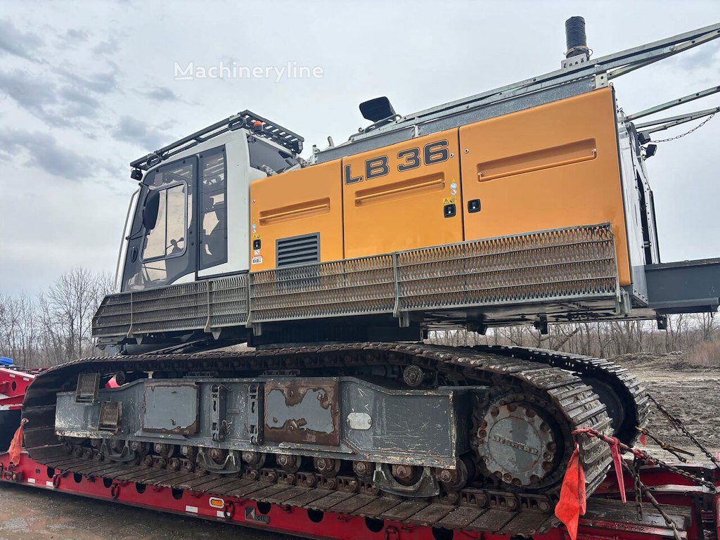 Liebherr LB36 mašina za pobijanje šipova