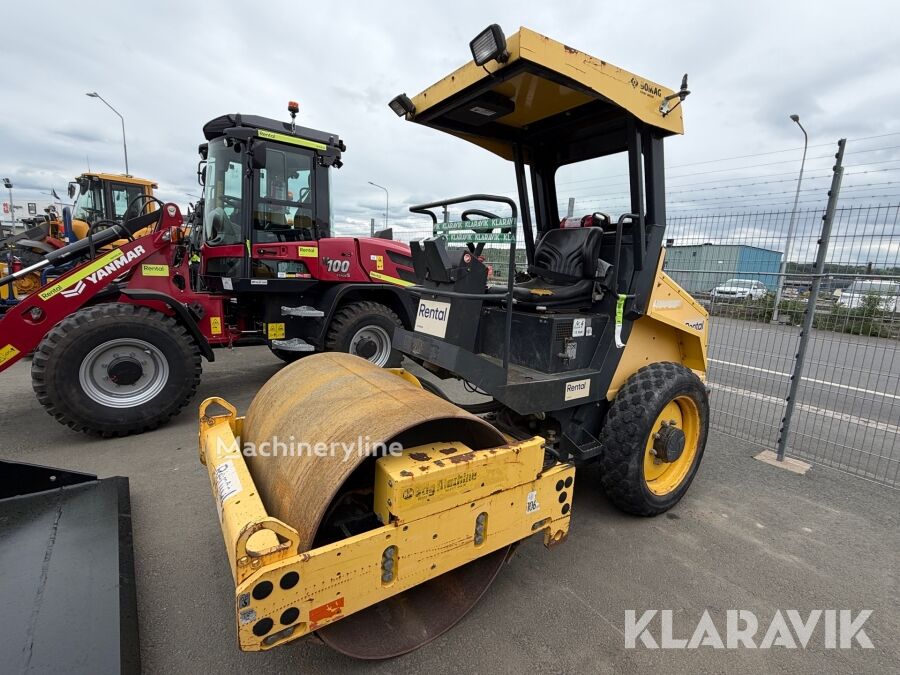 Prodaje se BOMAG BW 124 DH-40 kompaktor s jednim valjkom na aukciji