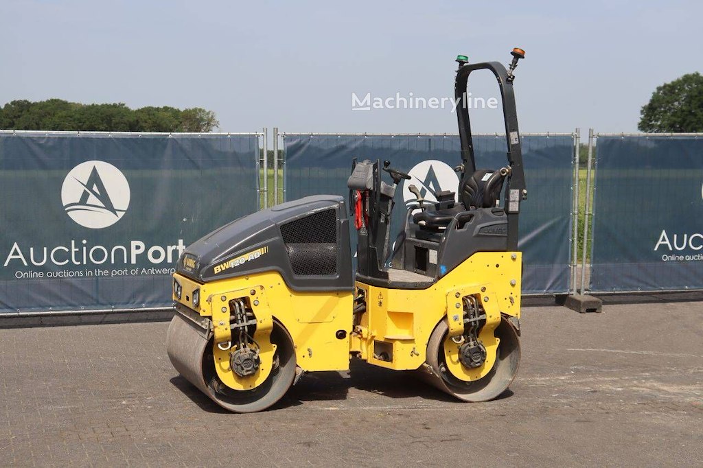 Prodaje se BOMAG BW120 AD-4 mali valjak na aukciji