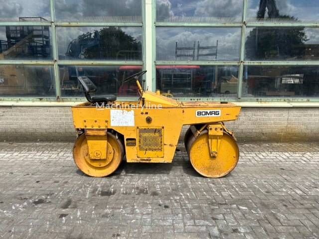 BOMAG BW 90 A mali valjak