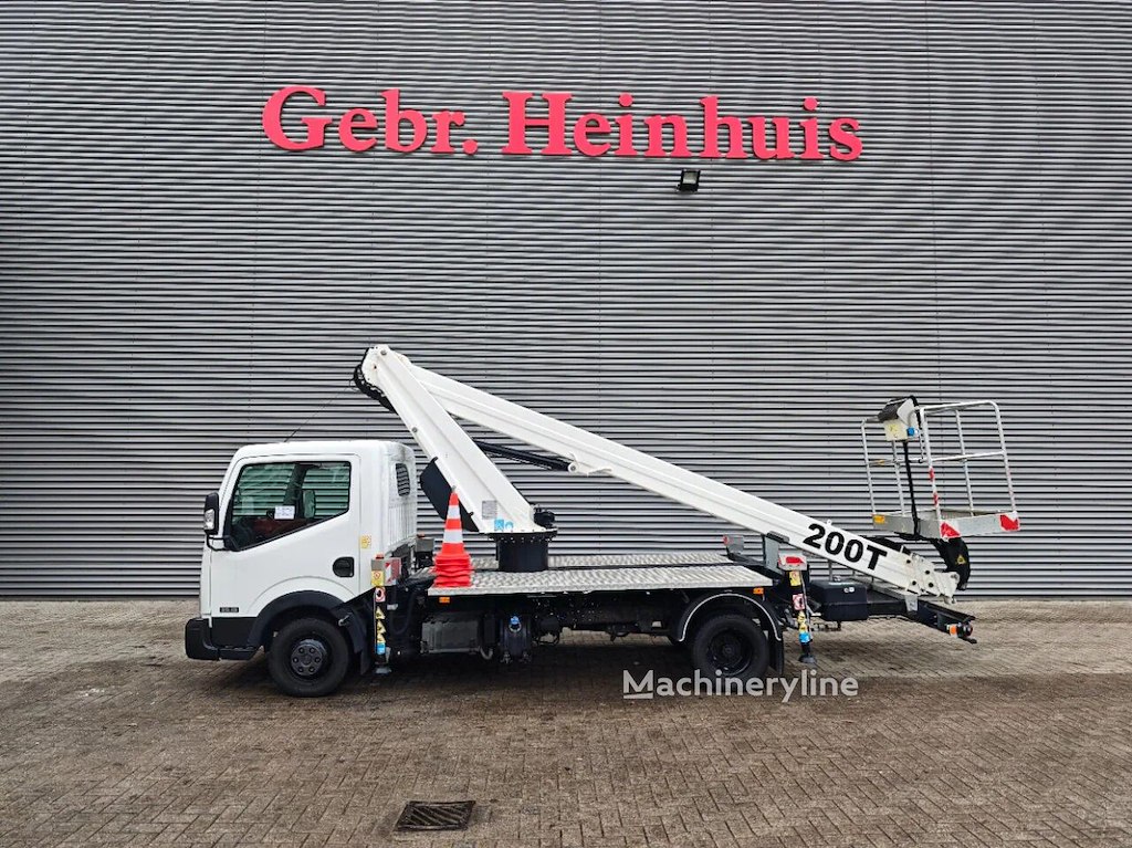Nissan Cabstar 35.13 NT400 GSR B200T auto dizalica s korpom