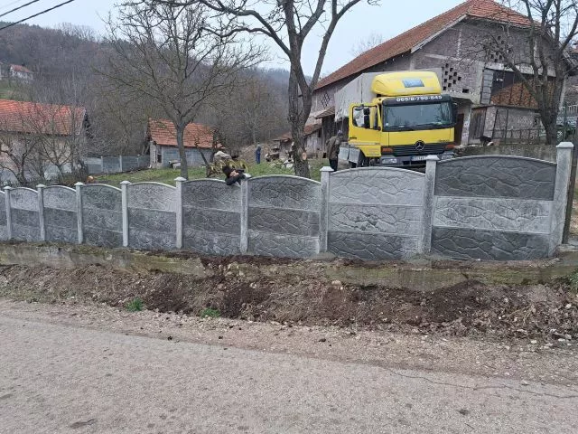 BETONSKE OGRADE - MODEL 44
