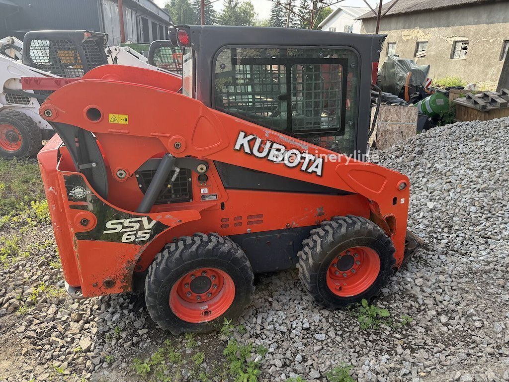 Kubota SSV 65 mini utovarivač