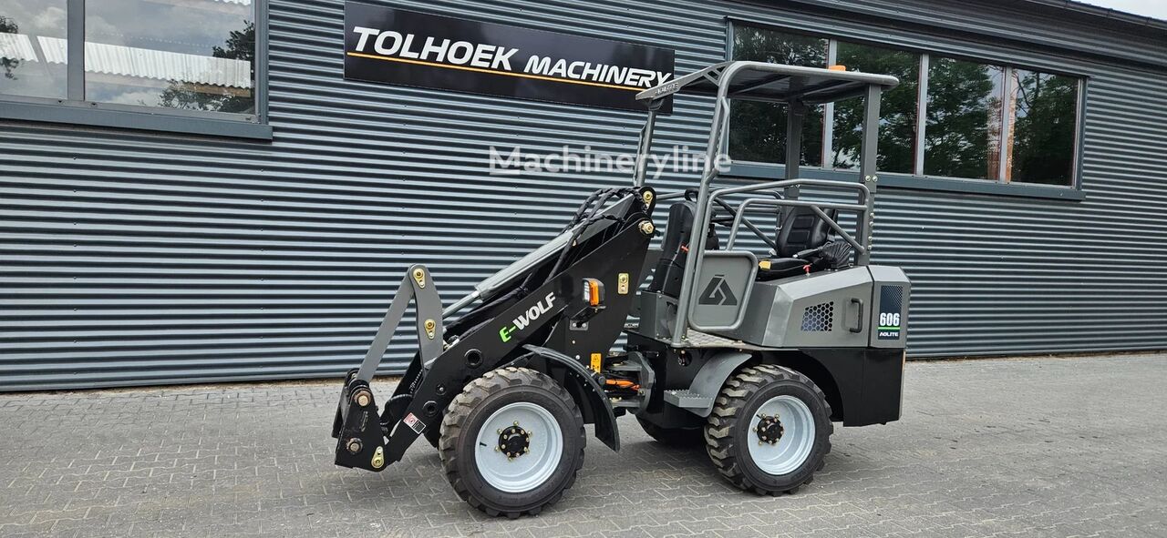 Wolf E 606 electrische shovel multifunkcionalni utovarivač
