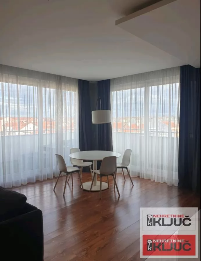 KOD MASTER CENTRA, 134m2 + terasa, Penthouse, Lux