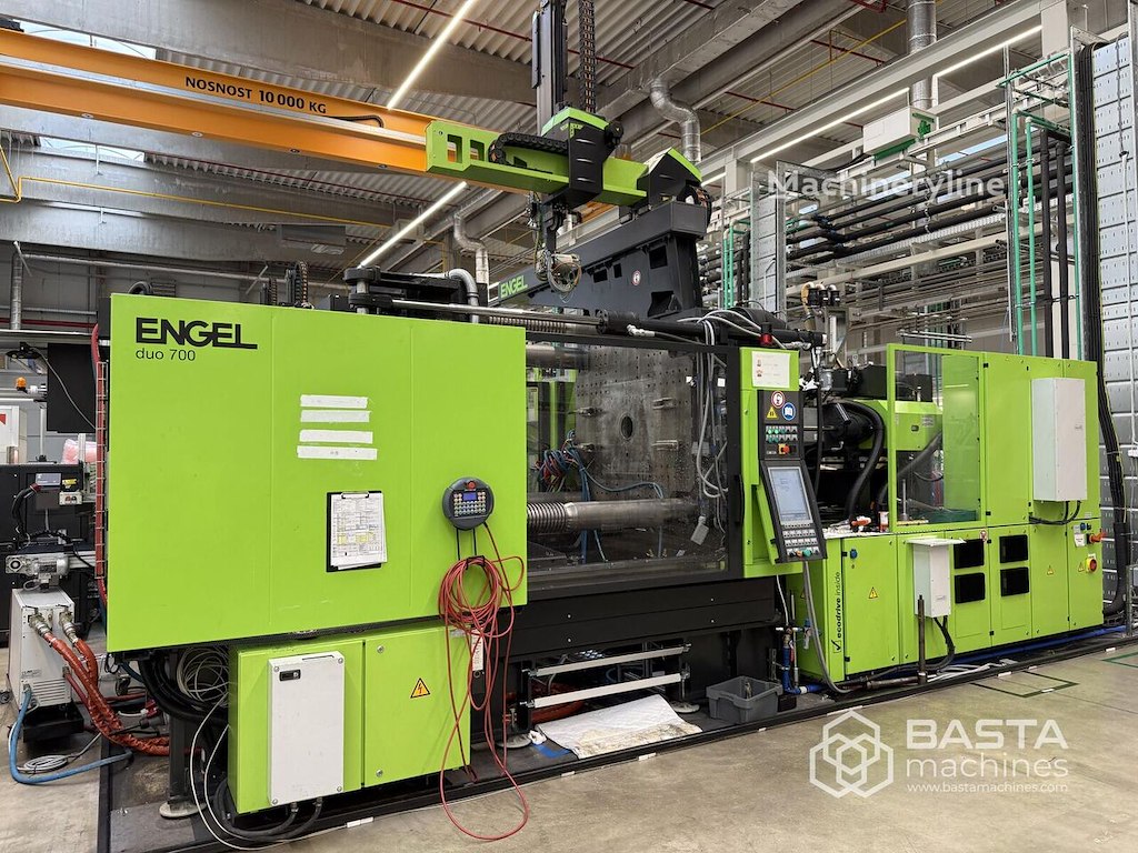 Engel DUO 1800/700 Pico mašina za brizganje plastike