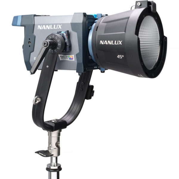 NANLUX Evoke 150C
Nanlux Evoke 150C pregled