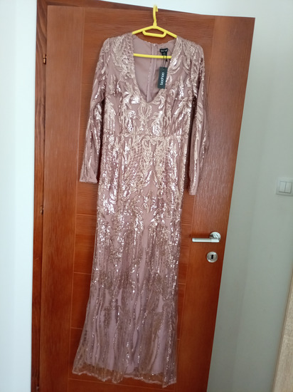 Nova Boohoo haljina
