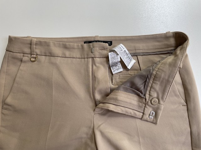 Zara basic pantalone krem 40