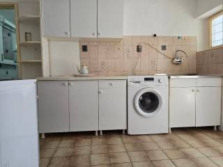 Garsonjera Deskaševa 16, Kluz - Zeleno brdo - Olimp, Beograd