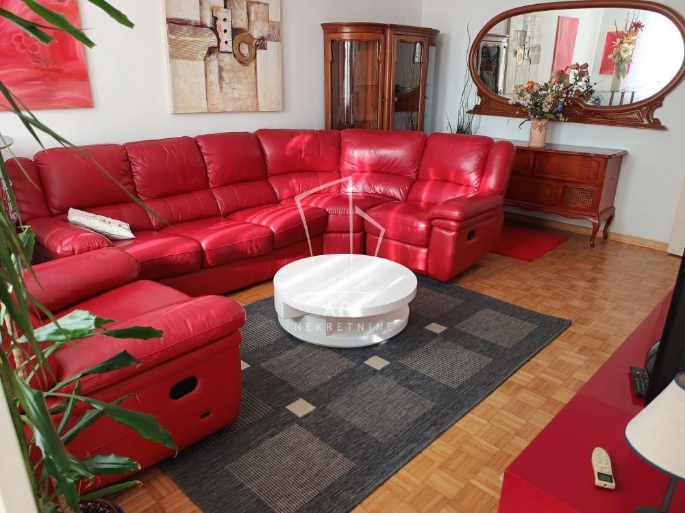 Duplex Podavalska, Resnik - Kijevo, Beograd
