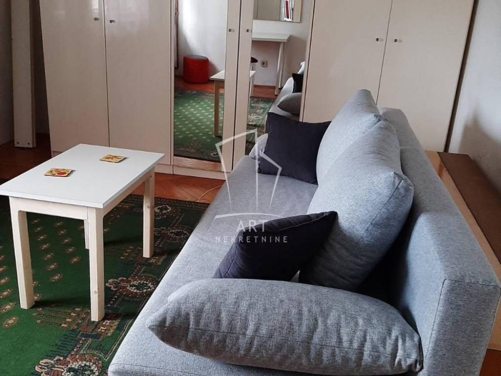 Dvosobni stan Braće Baruh, Dorćol, Beograd