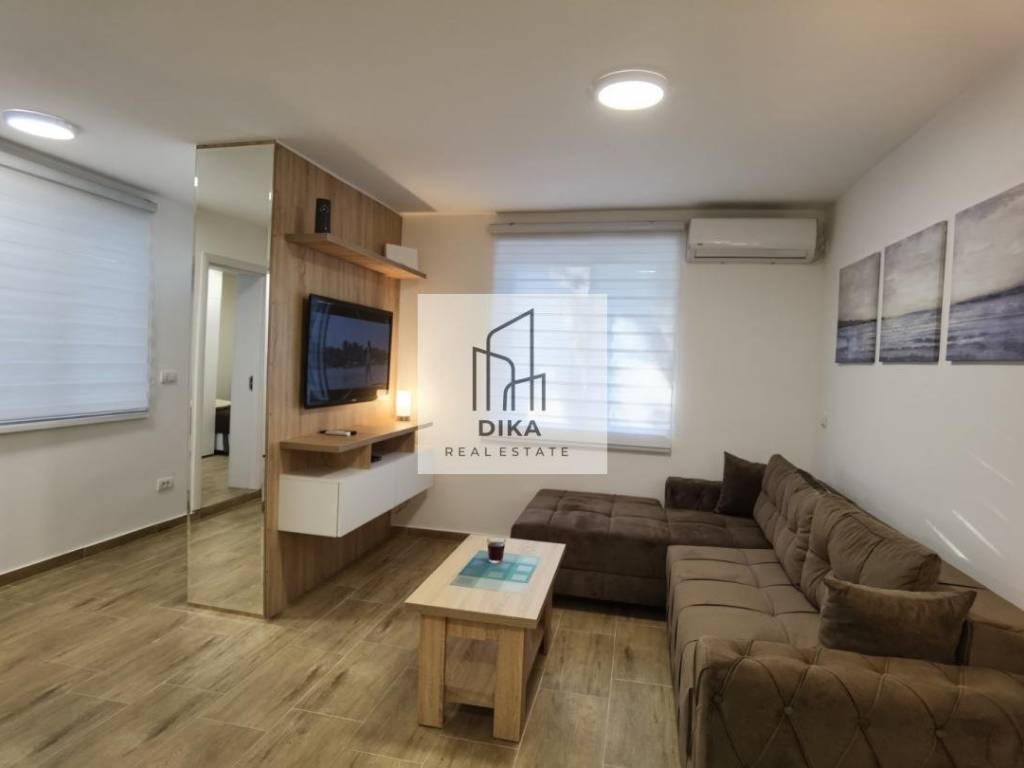 Dvosobni stan 47 m², Beograd