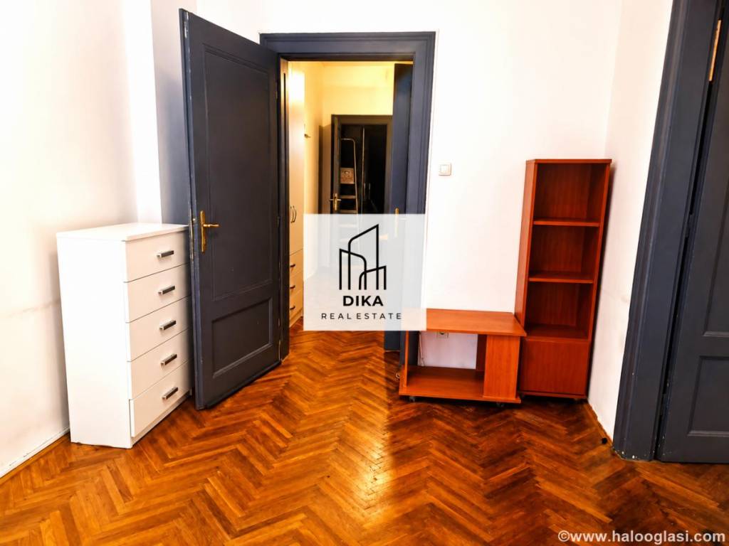 Trosobni stan 73 m², Beograd