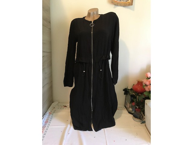 LCW Modest crna sa rajsfeslusom 38