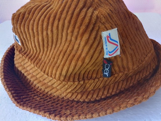 YUGOSLAV SKI POOL-TOPER-AUTENTIČNA RETRO KAPA-ŠEŠIR