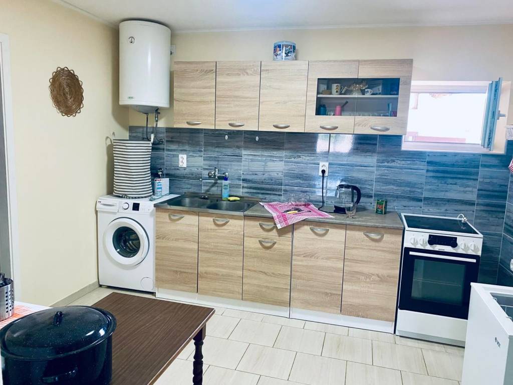 Samostalna porodična kuća 151 m², Despotovo, Pivnice, Bačka Palanka
