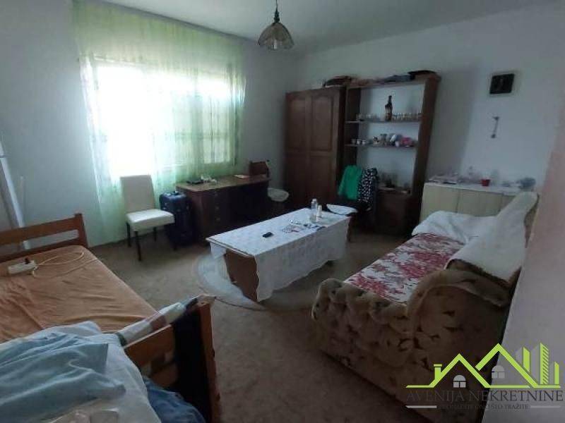 Samostalna porodična kuća 300 m², Bubanj - Pasi Poljana - Lalinac, Niš