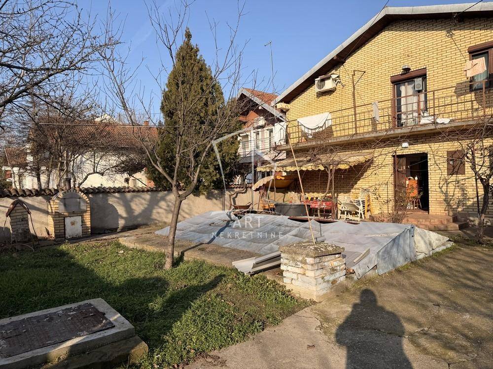 Samostalna porodična vila Grge Andrijanovića 3. deo, Krnjača - Kotež - Ovča, Beograd
