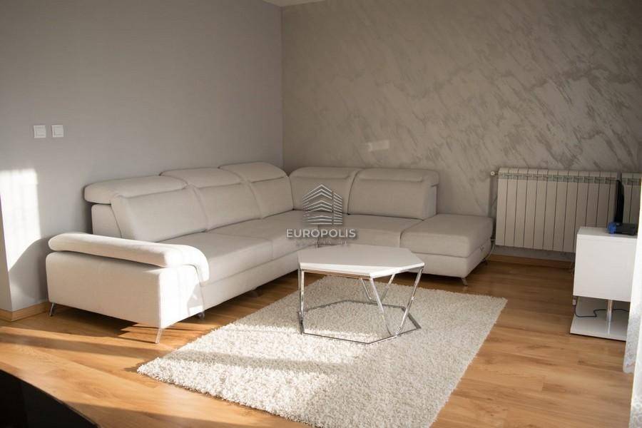 Samostalna porodična vila 200 m², Beograd