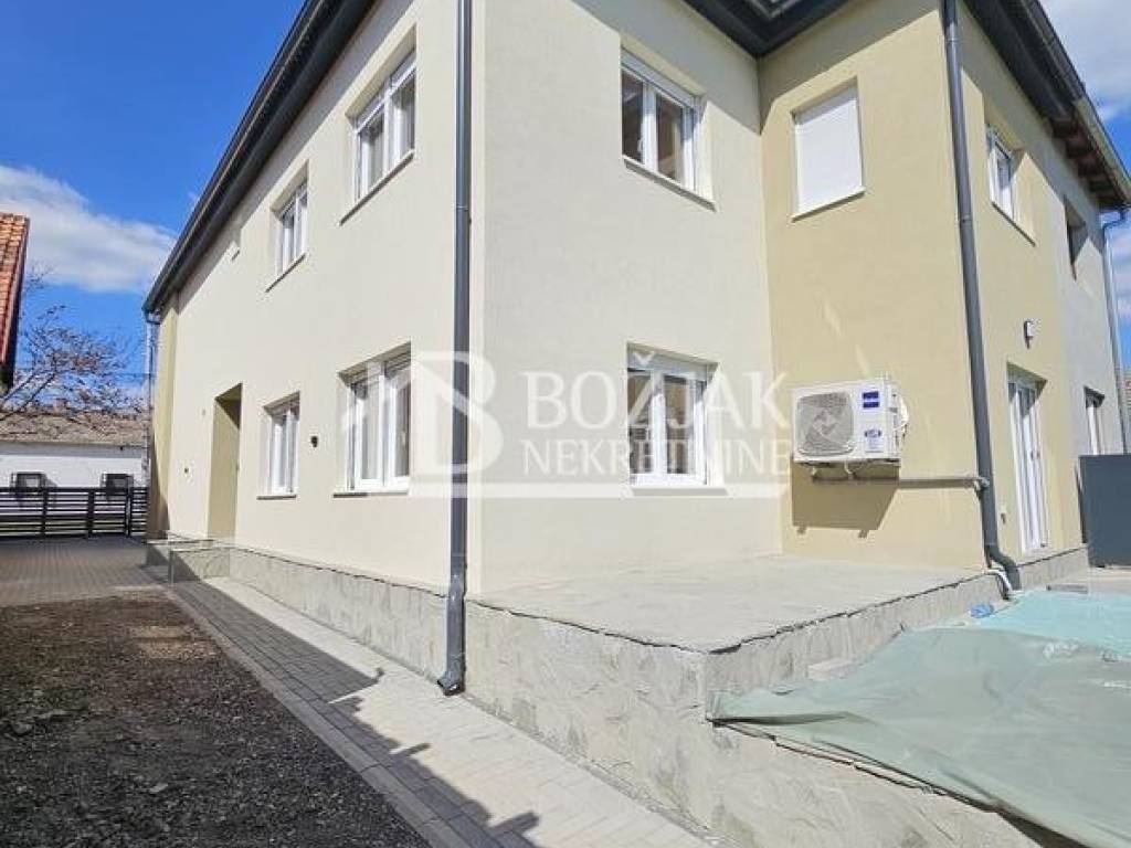 Samostalna porodična vila 302 m², novo, Zrenjanin