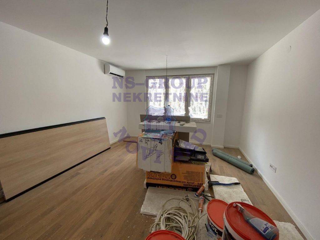 Radna soba 28 m², Bistrica - Bulevar, Novi Sad