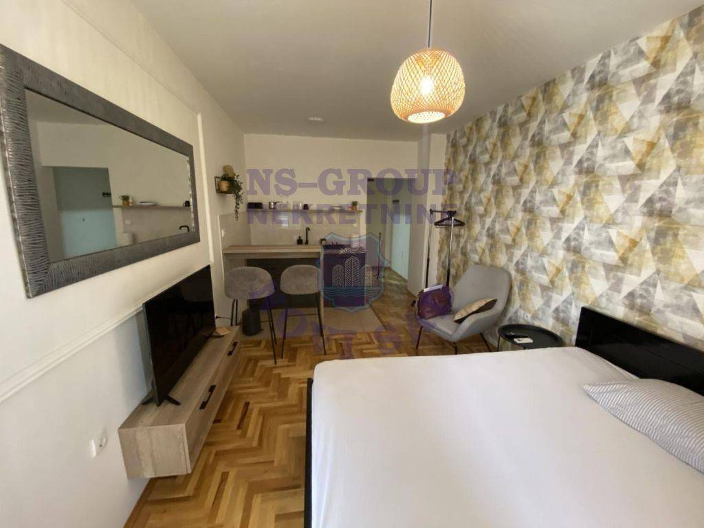 Radna soba 25 m², Stara Detelinara - Nova Detelinara, Novi Sad