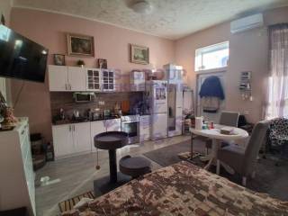 Garsonjera 29 m², Salajka, Novi Sad