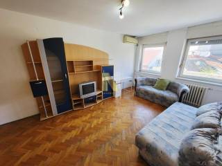 Jednosoban stan prvi sprat, Novi Sad