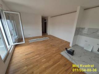 Trosobni stan Karađorđeva, Centar, Stara Pazova