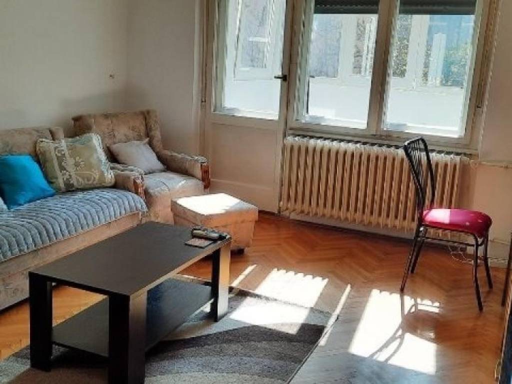 Dvosobni stan Požarevačka, Kalenić - Slavija - Cvetni Trg, Beograd