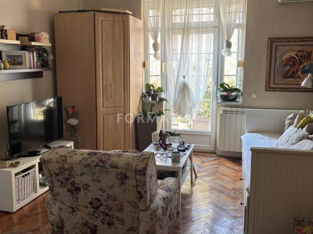 Dvosobni stan Svetozara Markovića, Klinički centar - Kneza Milosa, Beograd