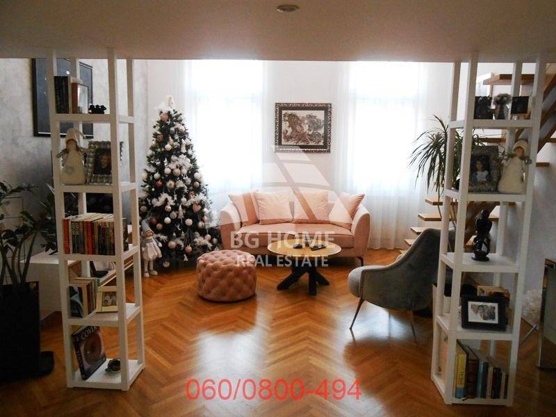 Četvorosobni stan Glavna, Donji Grad, Beograd