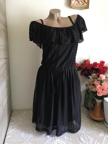 LC Waikiki crna cipkana bretela i rukav S/M