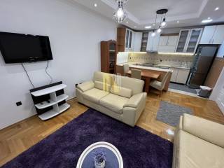 Trosobni stan drugi sprat, Novi Sad